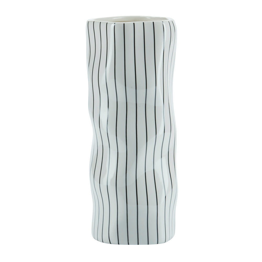 Slank vase med striber, hvid - H25,5 cm.