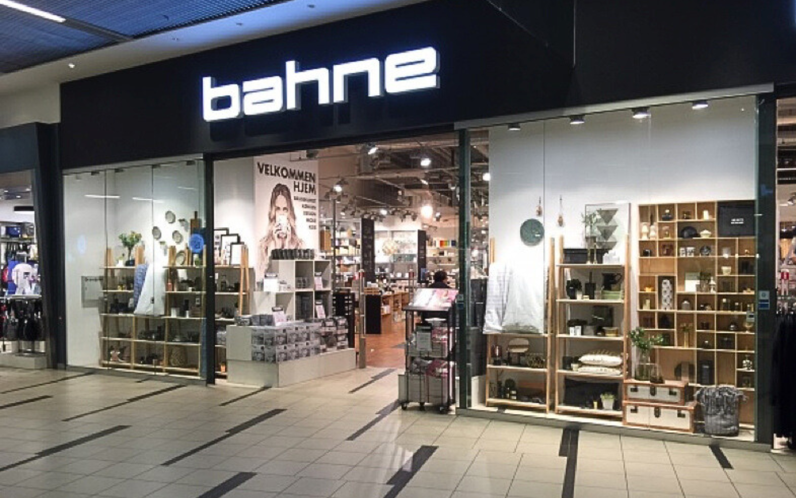 Butikker og åbningstider | Find din Bahne her