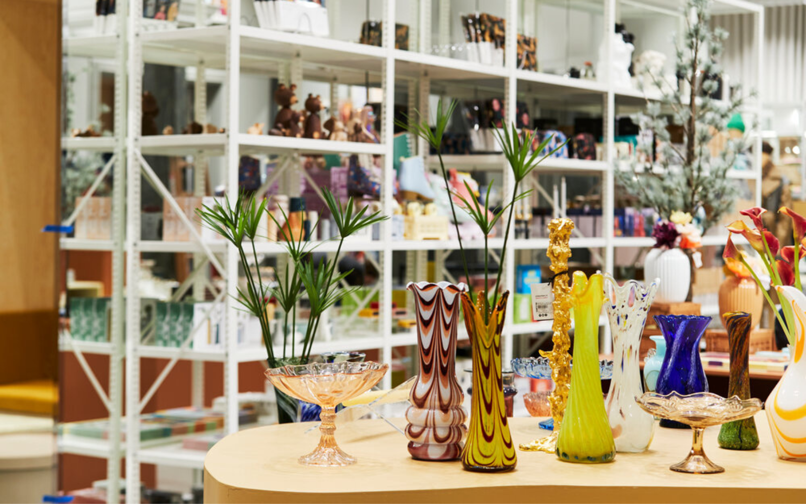 Butikker og åbningstider | Find din Bahne her